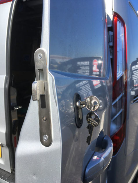 secure-it-vehicle-security-van-deadlocks-alarms-surrey-croydon-deadlock ...